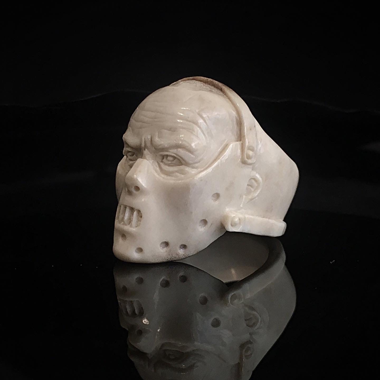 Lecter Mask Ring - Ossua Et Acroamata
